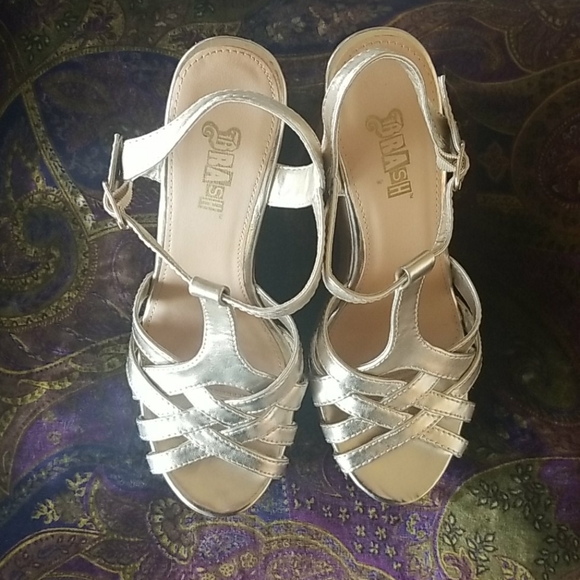 Brash | Shoes | Metallic Gold Platform Wedge Sandals Nwob | Poshmark